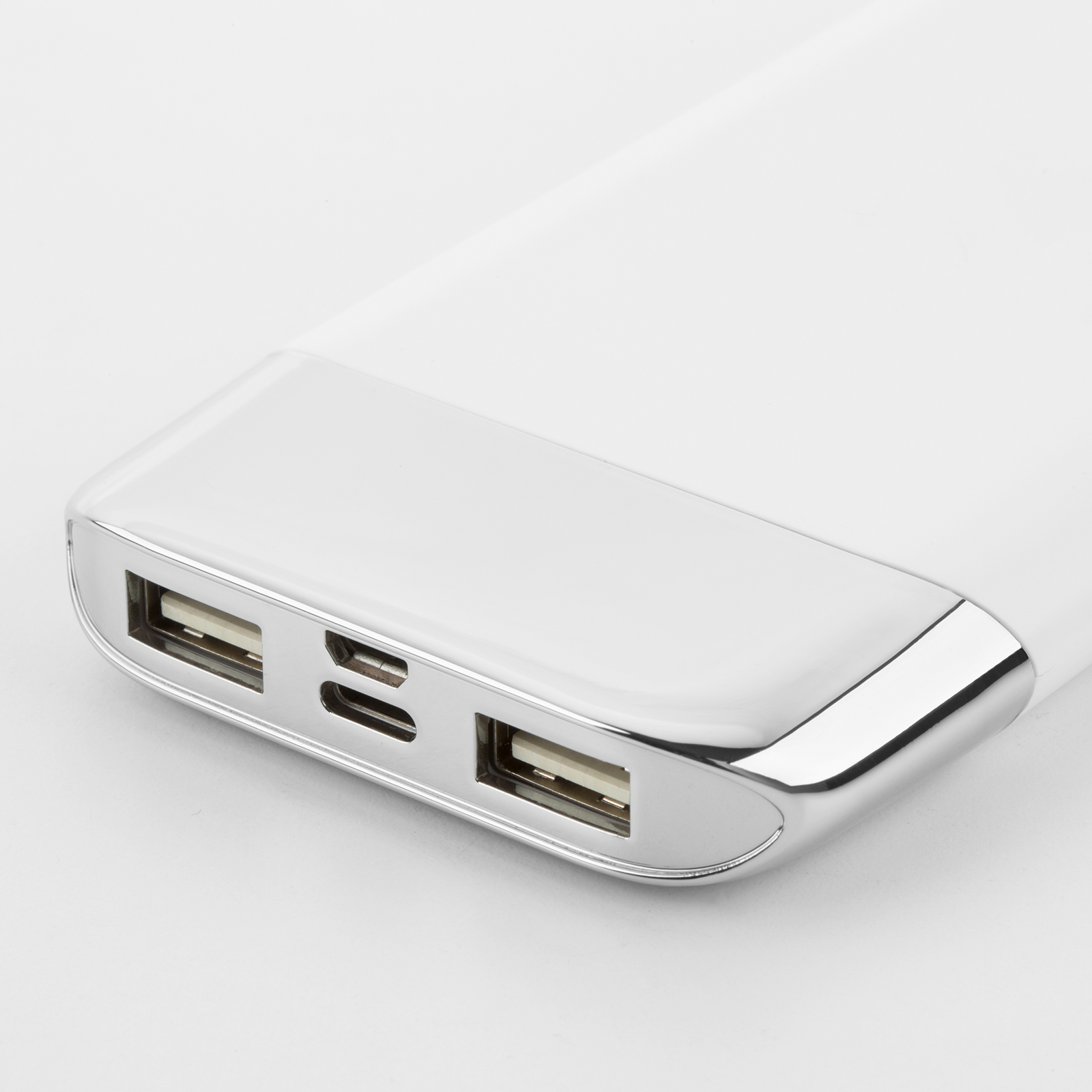 TomaxUSA :: Power Banks :: Shake and Wake, Type C Fast Charging Power Bank